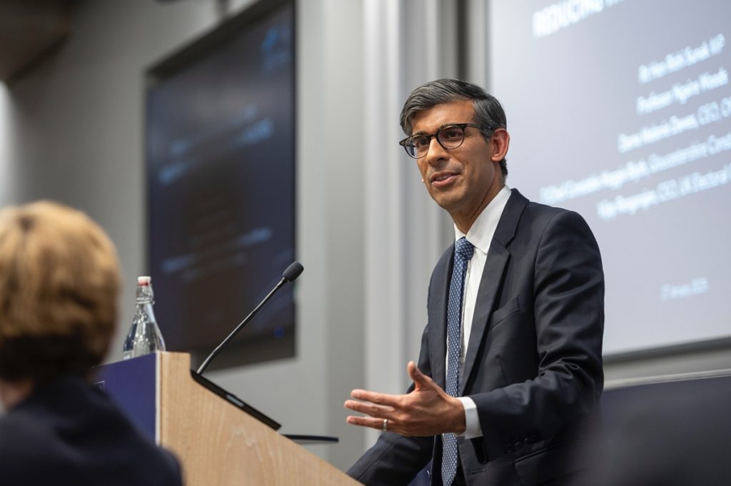 5 important things happening in the UK today - HotMinute