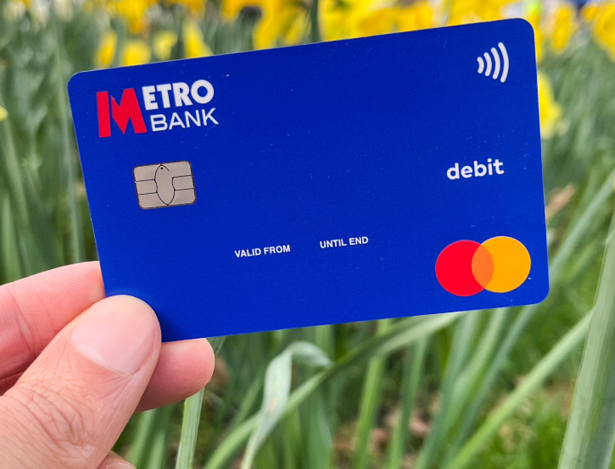 Metro Bank is opening new stores while every other UK bank closes ...