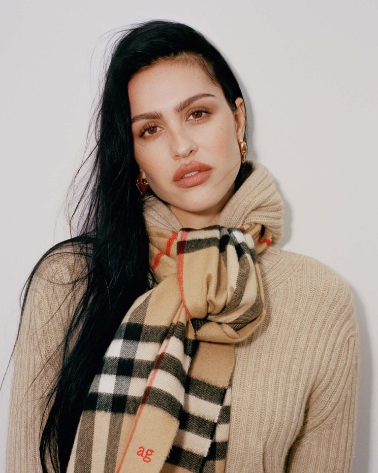 Burberry scarf bars: how 200 displays drove a £160m profit
