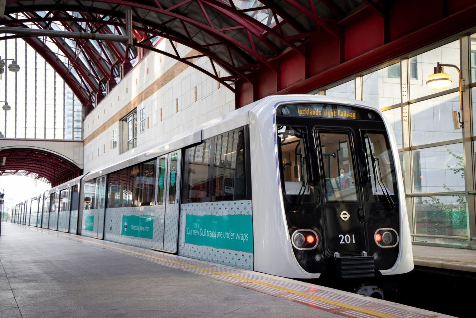 Designs for new London DLR stations revealed - HotMinute